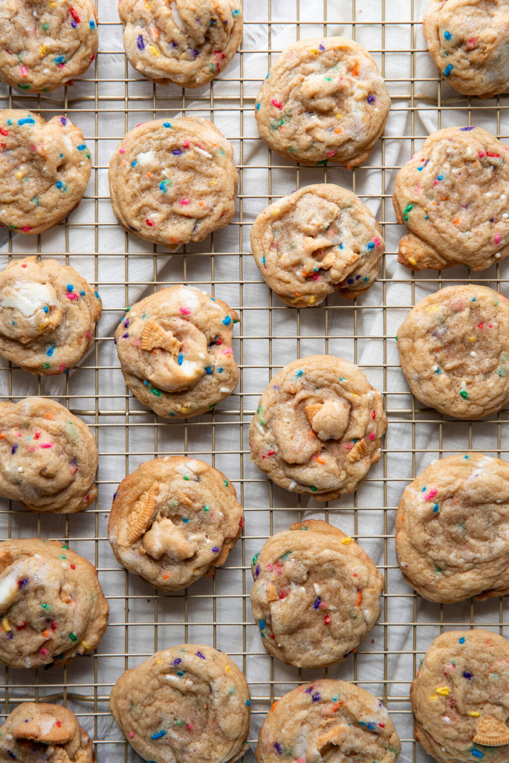 Oreo Funfetti Sprinkle Sugar Cookies - Modern Crumb
