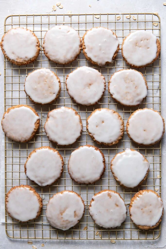 Iced Oatmeal Cookies - Modern Crumb