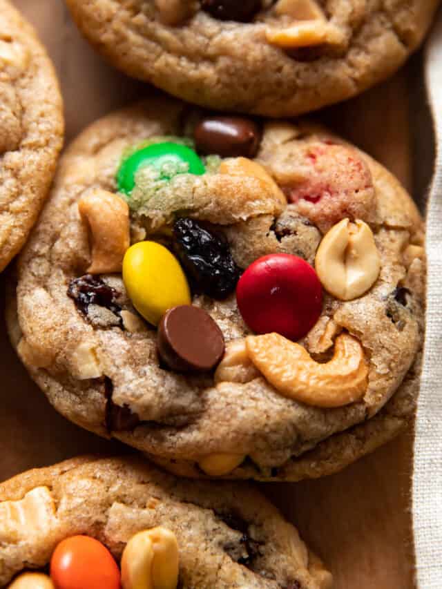 Christmas Snickerdoodles Cookies - Modern Crumb