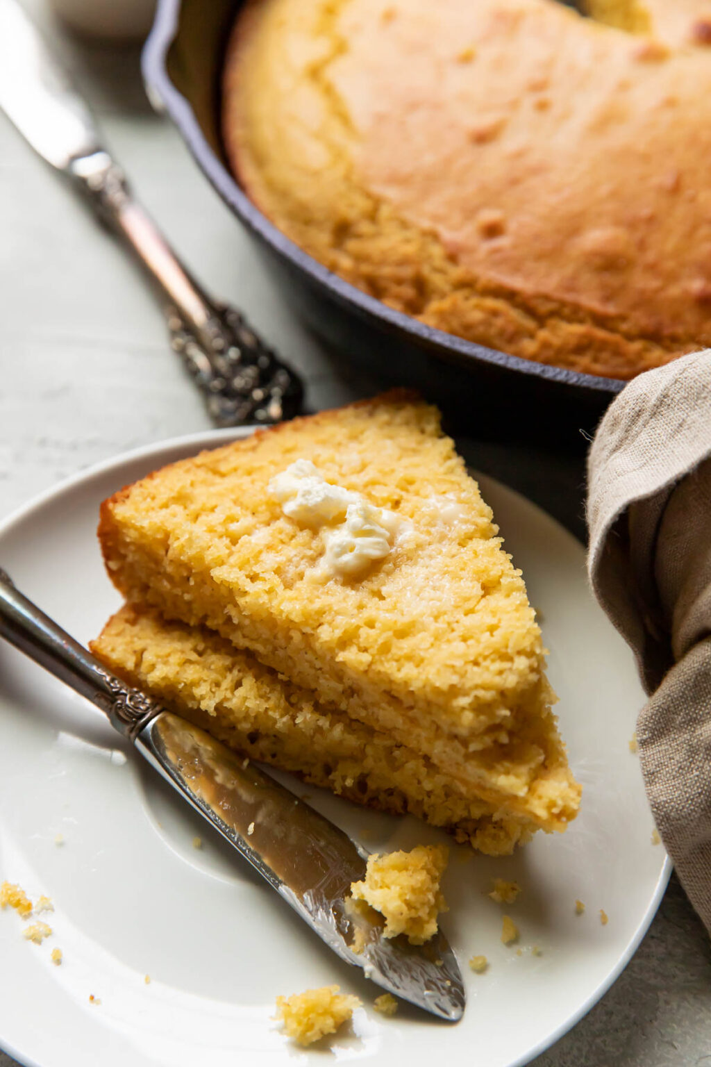 Skillet Cornbread - Modern Crumb